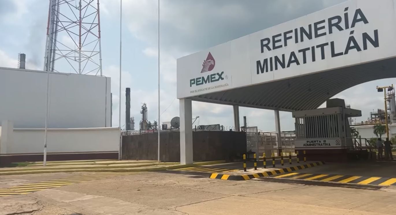 Refinería de Minatitlán opera con normalidad tras incendio - Itsmo ...