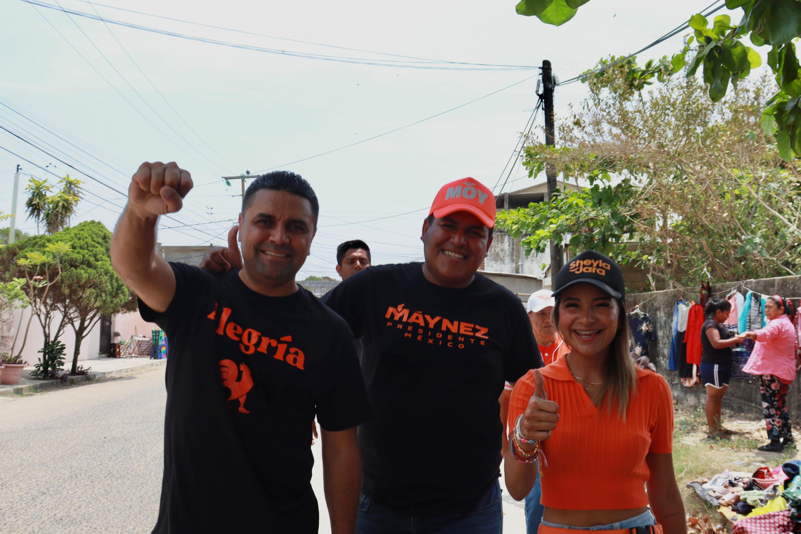 Los programas sociales continuarán: Christopher El Gallo - Itsmo ...